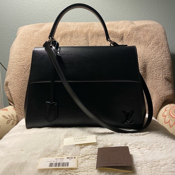 Louis Vuitton | Bags | Authentic Louis Vuitton Cluny Mm Purse | Poshmark